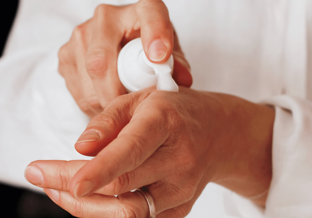 Crohn’s Disease Rash: What It Is, Causes, & What Helped Me