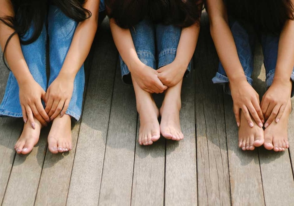 Expert Ayurveda Tips for Banishing Cold Hands and Feet Once and For All ...