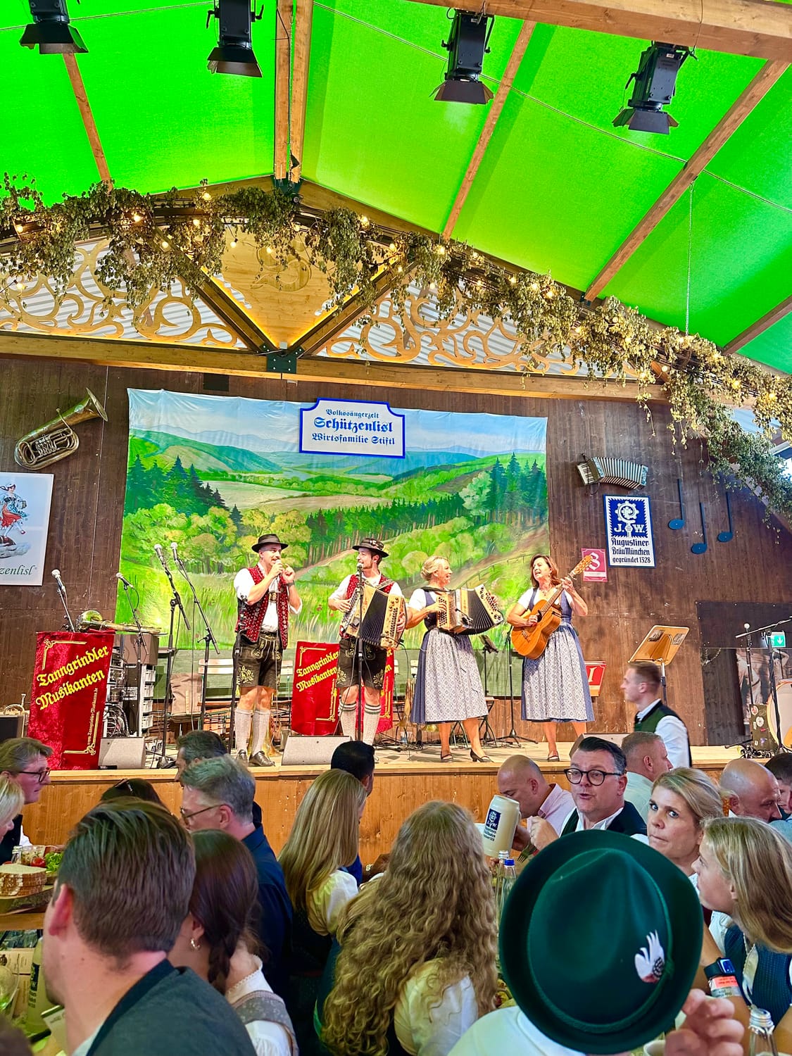 Ultimate Oktoberfest Guide: Top Tips, Best Tents, and Must-See Attractions