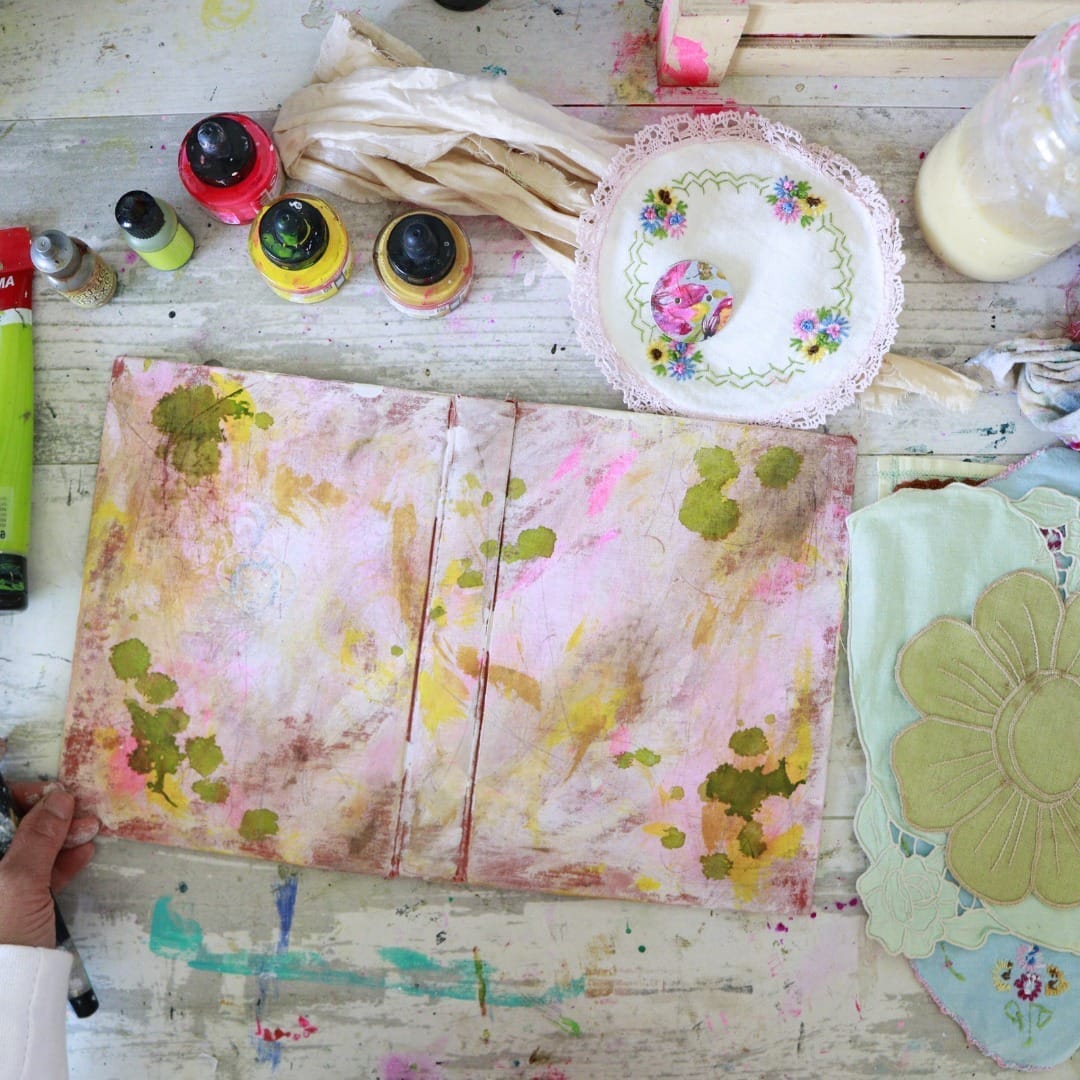 Free Flowers Art Journal Course